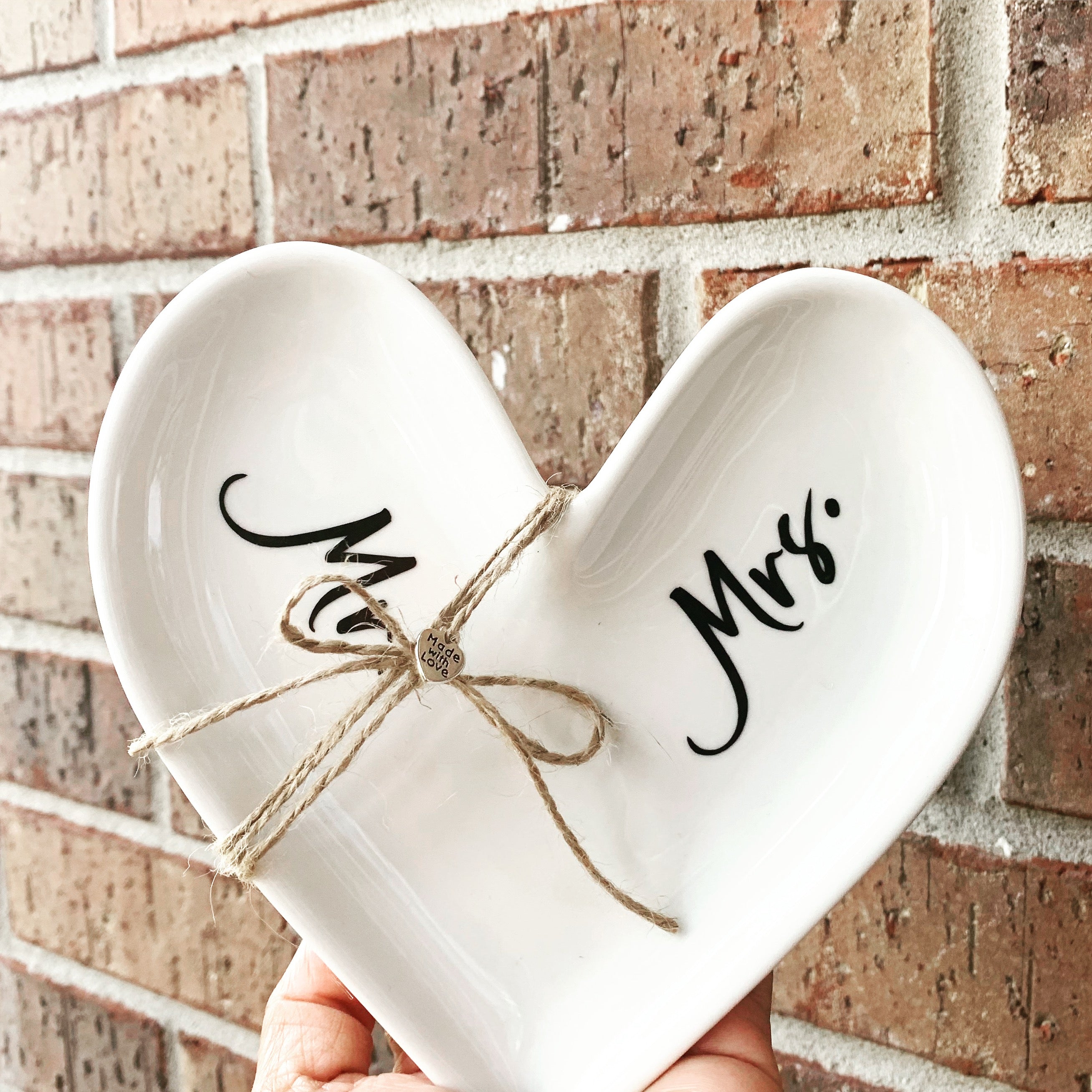 Single Color Decals for Your Own Products – Arika Made