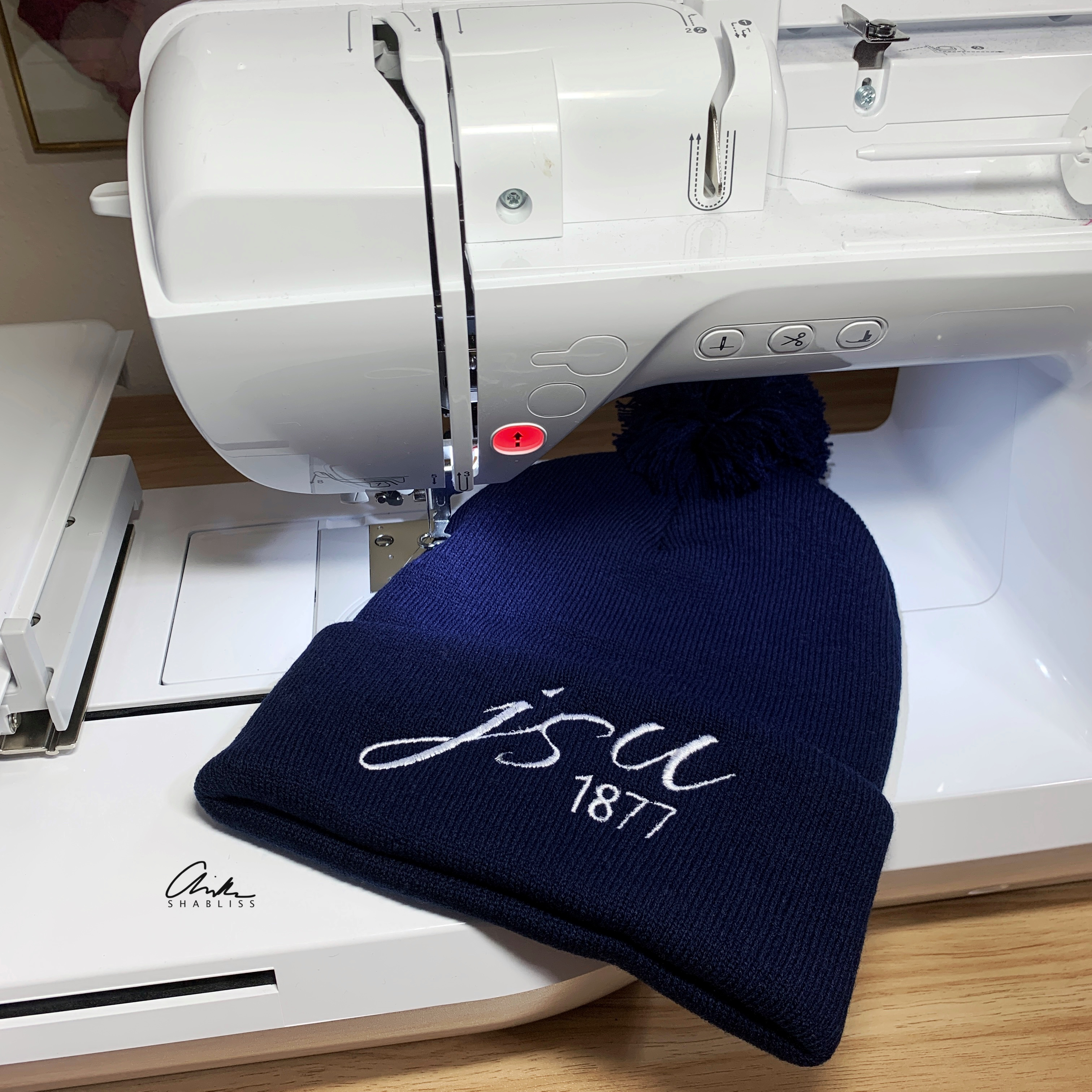 JSU Cursive Letters Pom Pom Navy Blue Hat – Arika Made